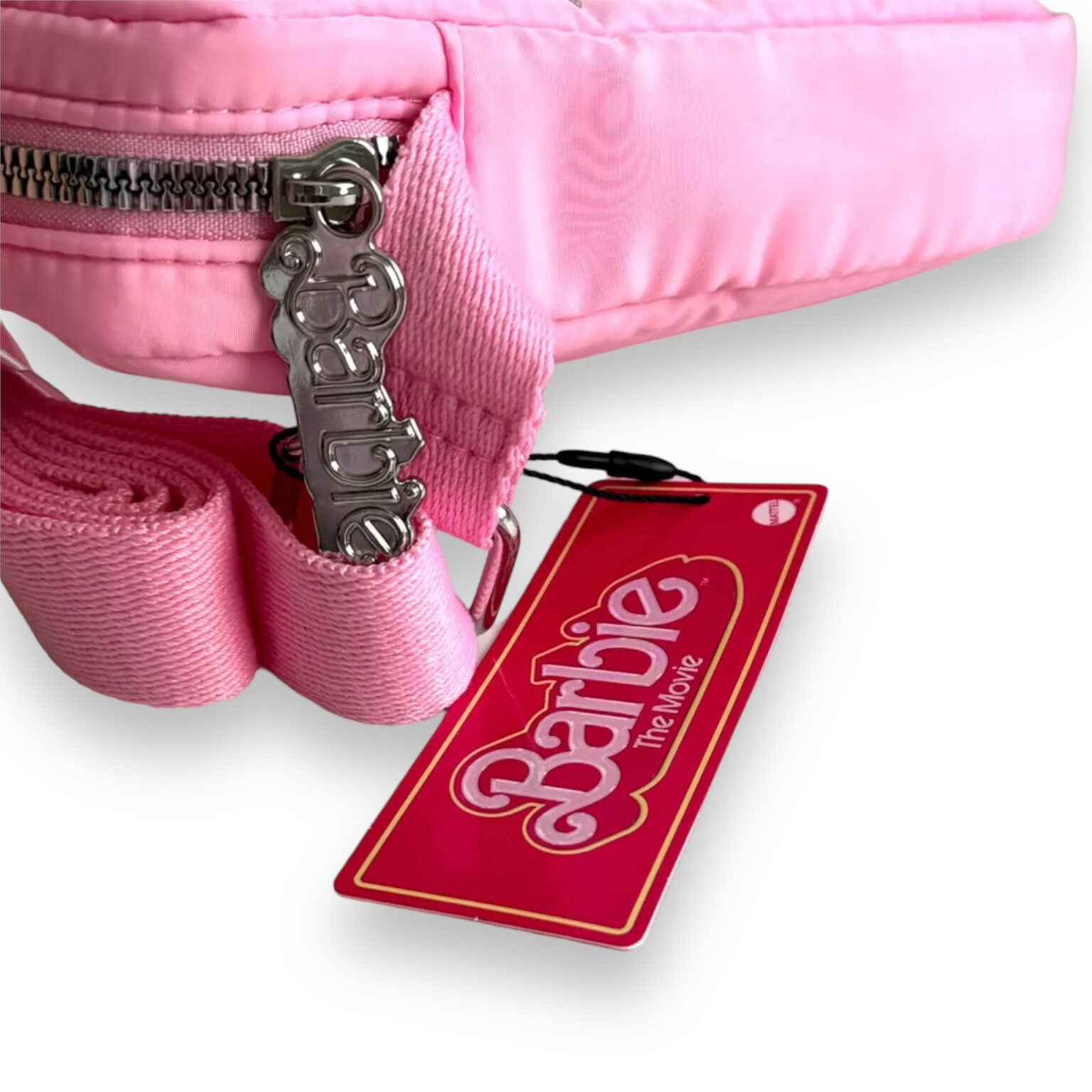 Crossbody Barbie – La Maleta por el Mundo